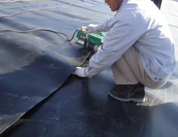 HDPE Composite Geomembrane for Landfill Pond Liner Geomembrane for Fish Farms Dam Liner Mining Reservoir Shrimp Tanks