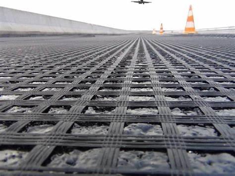 Road Surface Asphalt Layers Reinforcement Fiberglass Geogrid Asphalt Placement Biaxial GlassFiber 5