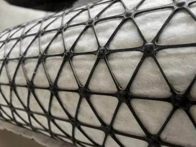 Cina Geocomposito Triax TX BX Griglia Mesh Rinforzo Composito Geogriglia Per Sottosuolo Stradale Separazione Tessuto Non Tessuto in vendita