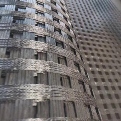 Китай SBR Покрытие 100-300KN/M Одноосевые полиэстерные геосети Стабилизация набережных Склонная опорная стена продается