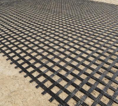 China Roll Width 1 to 6 meters Glassgrid innovative mesh designed to improve structural integrity and reduce maintenance costs for sale