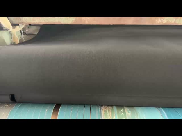 농어업 검은색 PP 직물 없는 지오텍스틸 토양 덮개 사용 경관 및 잡초 관리