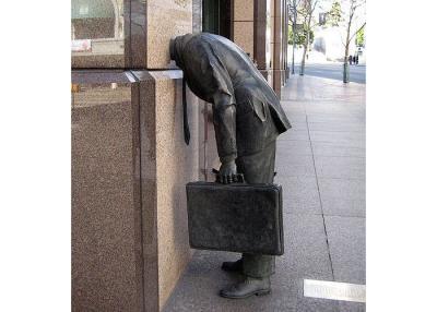 China Life Size Modern Outdoor Street Art Casting Bronze Man Sculpture for sale