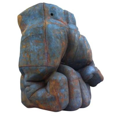 Cina Scultura a pugno in stile industriale di grandi dimensioni, decorazione artistica, altezza 150 cm in vendita