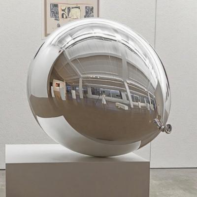 China Modern Interior Gallery Art Decor Polished Stainless Steel Balloon Sculpture Made by Sculpture Factory for sale