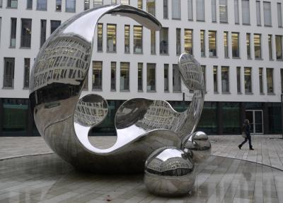 China Big Garden Decoration Art Polished Stainless Steel Sculpture Artists Custom Size for sale