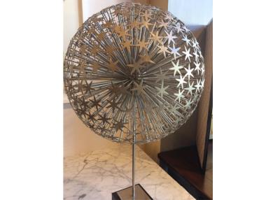 China Beeldhouwwerk van Art Stainless Steel Dandelion Ball van de douanegrootte het Moderne for sale