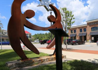 China Life Size Outdoor Public Star Dancer Corten Steel Sculpture for sale