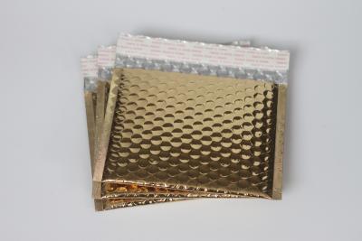 China do brilho metálico do encarregado do envio da correspondência 152*200+40mm da bolha do ouro bolha metálica impermeável para envolver para enviar à venda