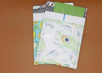 China Moisture Resistant Bubble Wrap Cushioned Mailers Light Weight  For Books for sale