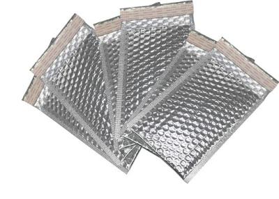 China as polegadas 6x9 rasgam os encarregados do envio da correspondência metálicos ISO9001 da bolha da resistência autoadesivos à venda