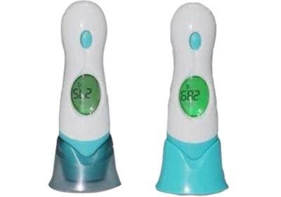 China CE RoHS ISO Ear Digital Infrared Thermometer With Alarm , Color Backlight for sale