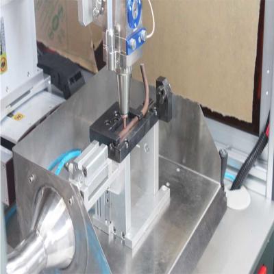 China Servomotor Hochpräzision Hochleistungsmaschine für das Laserschneiden von Rohren mit Hardware zu verkaufen