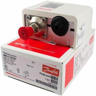 중국 Danfoss Pressure switch, KP1 060-110191 Regulation range [bar] Pe: -0.20 - 7.50 판매용