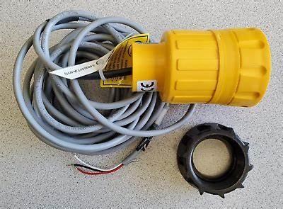 Cina GF Signet 3-2751-1 Corpo di sensore di pH/ORP in linea, per 9900 o 9950, 15 ft Cord in vendita