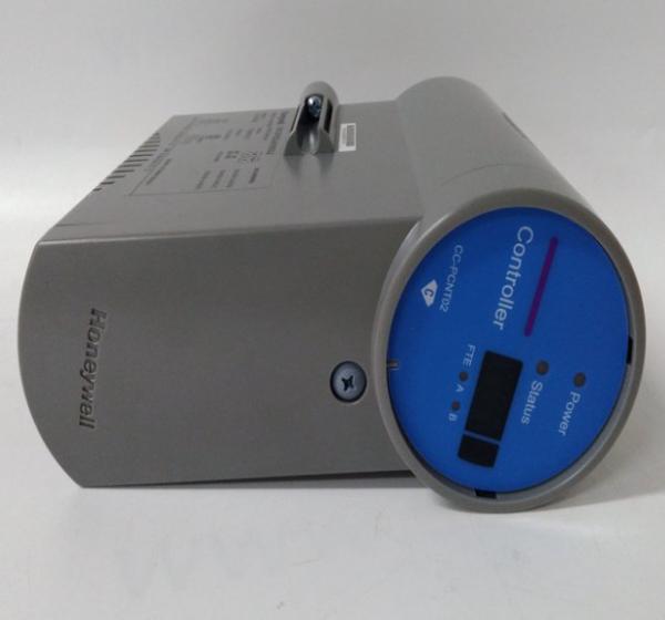 Honeywell Processeur de contrôle C300 (Modelo 8C - PCNT02 51454363 - 275) - Controlador de alto desempenho para processos industriais