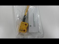 PNOZ X2.1P: カテゴリ4 PL e セーフティリレー