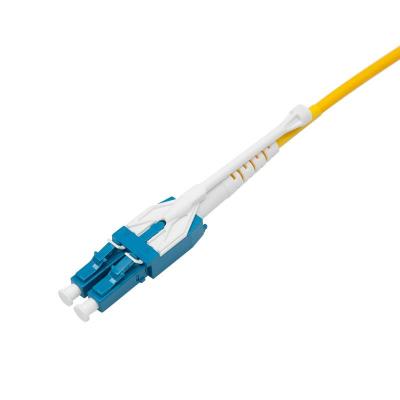 Cina 5 metri LC/LC - UPC - Monomodale - Uniboot con Pull Push Tab- Cavo patch in fibra ottica OFNR duplex in vendita