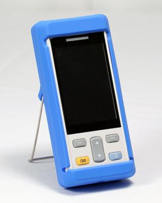 Chine Moniteur patient tenu dans la main rechargeable Vital Signs Monitor de pouce NIBP SpO2 etco2 de PC100E 3,5 à vendre