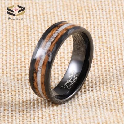 Cina Anelli in tungsteno neri con intarsio in legno di botte di whisky martellato da 8 mm e corno di cervo, fedi nuziali per bambini, genere bambini in vendita
