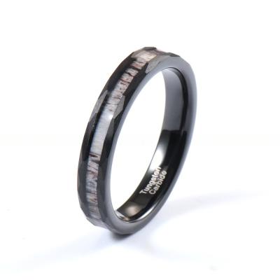 Cina Anello in tungsteno nero martellato con intarsio in corno di cervo da 4 mm per donna, fascia nuziale, vestibilità confortevole, realizzazione di campioni e tipo religioso in vendita