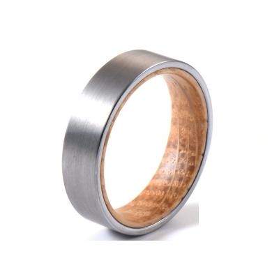 Cina Whiskey Barrel Legno interno 6mm Brushed Silver Tungsten Ring Anello di nozze ideale per uomini donne regalo di fidanzamento in vendita