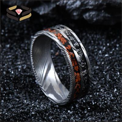 Cina Fedi Nuziali Rotonde e Piatti in Acciaio Damasco da Uomo 8mm con Intarsio di Meteorite e Osso di Dinosauro in vendita