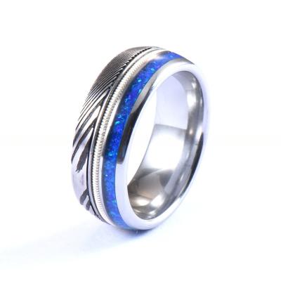 Cina Fedi Nuziali in Acciaio Damasco da Uomo per la Caccia 8mm Opale Blu Intarsio Corda di Chitarra Argento in vendita