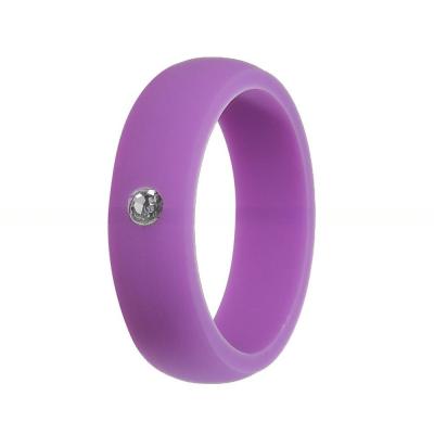 Cina Anelli in silicone traspiranti per matrimonio, 5,7 mm, con intarsio di zirconi cubici, multicolore in vendita