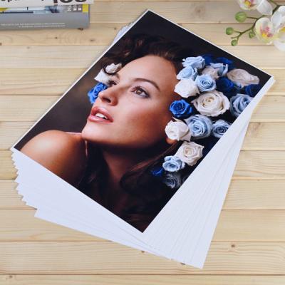 China Inkjet Matte Coated Photo Paper Single / Both Faces For Studio Photographer for sale