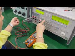 true rms handheld digital multimeter ac / dc voltage resistance measurement