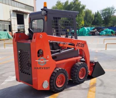 Cina 380kg Skid Steer JC25 con motore Kubota e vari accessori vendita a caldo in Canada in vendita