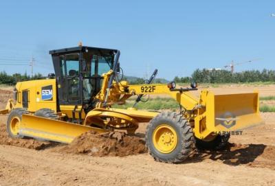 Chine Niveleuse SEM 922F avec lame avant et scarificateur arrière en promotion au Ghana à vendre