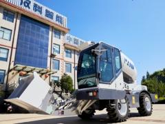 5.5m3 Mixer auto-carregamento com potente motor Cummins Venda Quente No Qatar