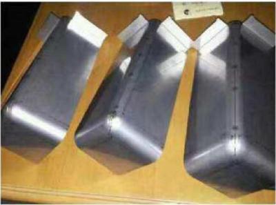 Cina Kitchen Handmade Sink Press Angle Special Machine For Bottom Corner in vendita