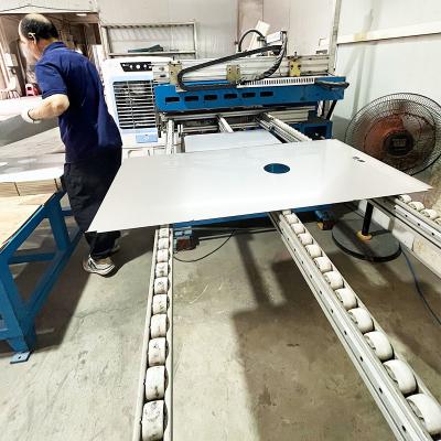 중국 고성능 금속 패널 스테인리스 스틸 직접 톱니 용접 기계 얇고 두꺼운 재료 판매용