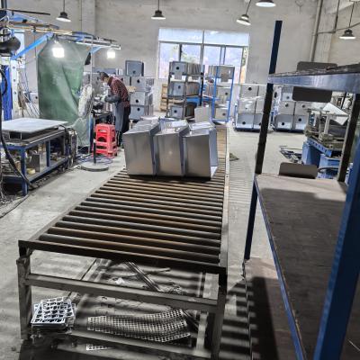 Cina Fabbrica di attrezzature per la linea di produzione di lavandini artigianali multifunzionali in vendita