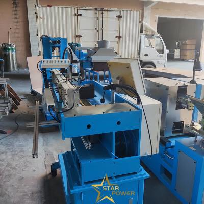 Cina Alte prestazioni possono essere utilizzati per la piastra di metallo Sink in acciaio inossidabile Produzione di CNC Straight Seam Welding Machine in vendita