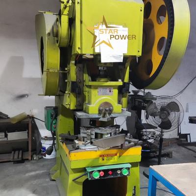 Cina Pressa a gola profonda con grande flessione per la produzione di lavandini da cucina in vendita