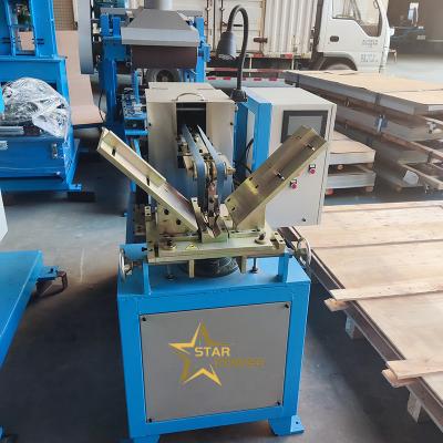 중국 부엌 싱크장 가구 및 정밀한 내부 수직 톱니 둥근 코너 가공을위한 고속 밀링 기계 판매용