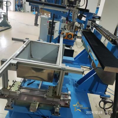 Cina Intelligente Mmachine di saldatura a piano CNC per saldatura di pannelli da cucina in vendita