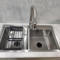 China Undermount & Top Mount Compatible Adjustable Speed Stainless Steel Kitchen Sink with Rack | Custom Steel Gauge Available | Custom Basin Depth Available | Rust Proof & Corrosion Resistant for sale