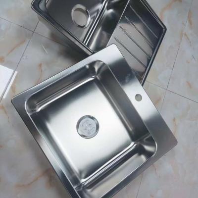 Cina Lavello da cucina a doppia vasca in acciaio inossidabile 304 con scolapiatti in vendita