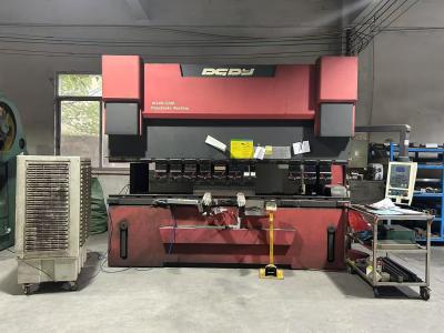 China Máquina de dobrar bases de tigelas à venda