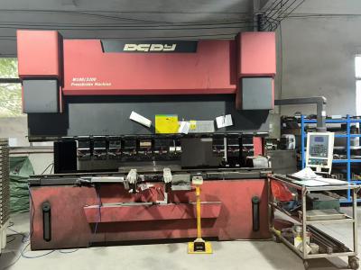 China Máquina de flexión de precisión de línea de agua en tazón en venta