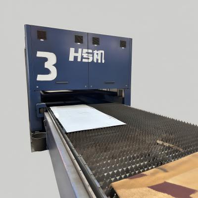 China 3000W Fiber Laser Cutting Machine 4000x1500mm Servo System for sale