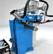 China CNC Welding Machine for Vertical Seams and Bottom Corners - Special Welding Machine for sale