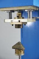 China Advanced Kitchen Sink Bottom Corner Pressing Machine for Efficiency for sale