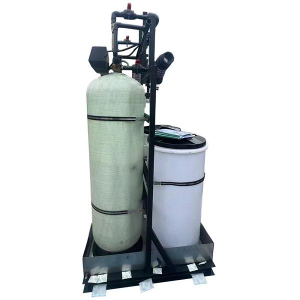 Quality High Efficiency Descaling Continuous Industrial Water Softener 24hour Unattended Operation for sale