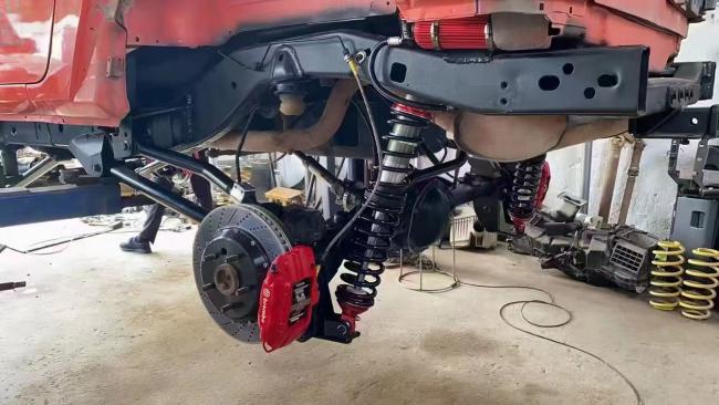 Double Coilover Suspension installation view 2
